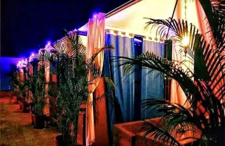 Top 7 Private Cabin Cafes and Restaurants for couples in Pune