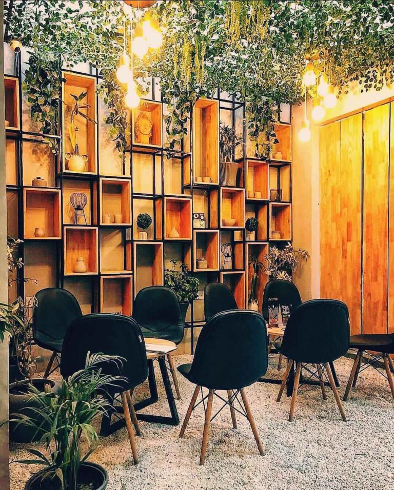 Top 9 Champa Gali Cafes, Saket Delhi | Trendswe