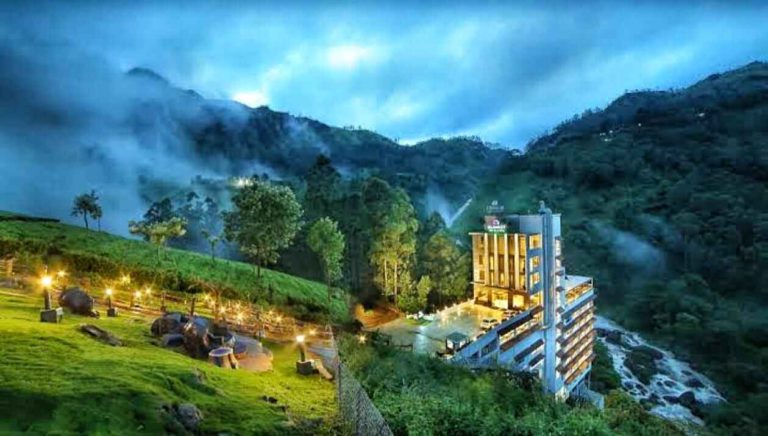 Best 7 munnar resort with private pool | Trendswe