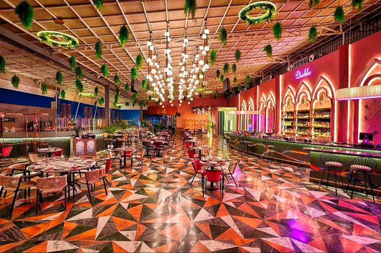 Top 13 Nightclubs in Indore - Trends We