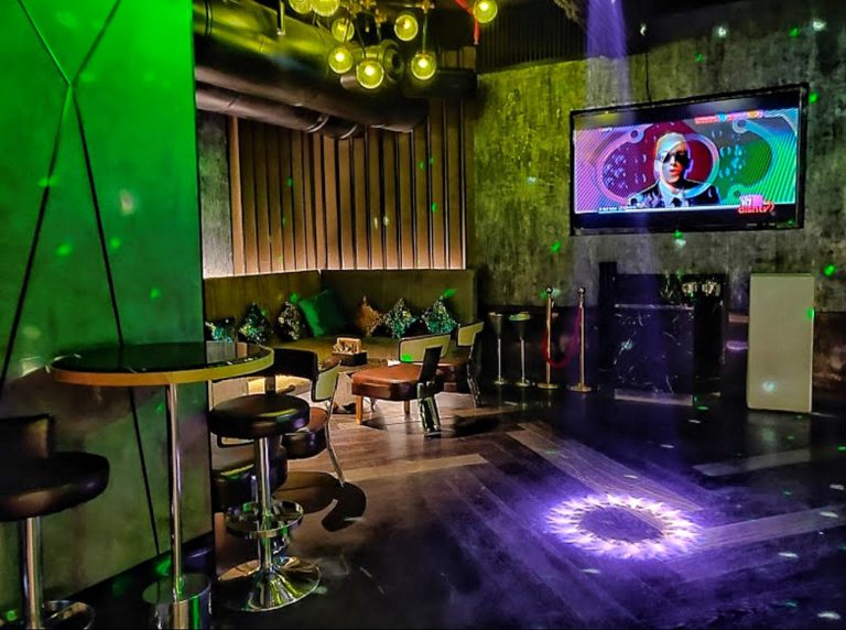Top 13 Nightclubs in Indore – Trends We