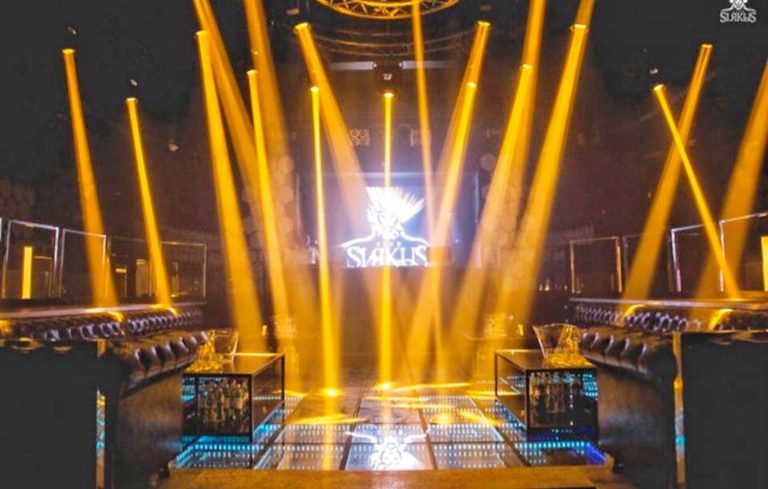 Top 11 Nightclubs in Andheri - Trends We